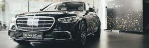 Mercedes-Benz Marketing Strategy Explained - Marketing Explainers