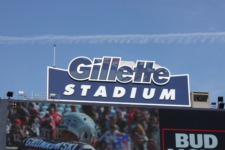 Gillette’s Marketing Strategy Explained - Marketing Explainers