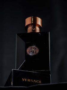 Versace’s Marketing Strategy Explained - Marketing Explainers